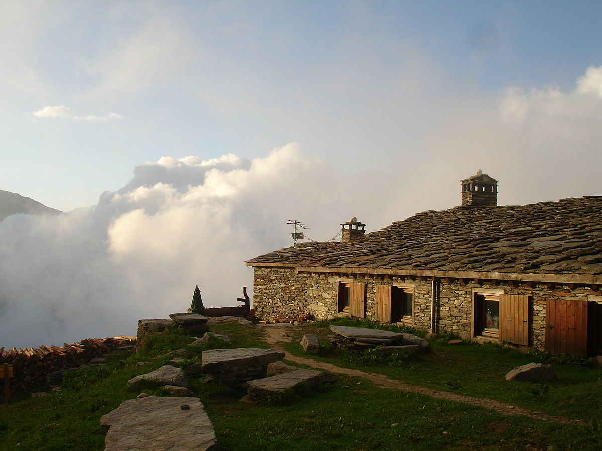 The Refuges of The 3 Valleys - Free Spirit Alpine